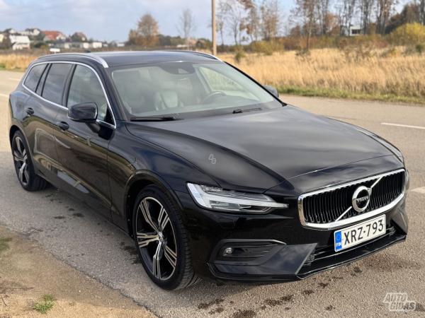 Volvo V60 2021 in Jonava, with an engine capacity of 2.00 L and mileage of 72 thousand km for 21499 €, photo 1 on AUTOMOTO.COM.LV