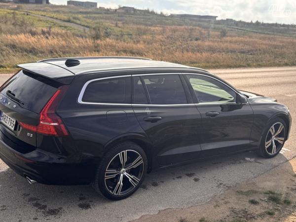 Volvo V60 2021 in Jonava, with an engine capacity of 2.00 L and mileage of 72 thousand km for 21499 €, photo 6 on AUTOMOTO.COM.LV
