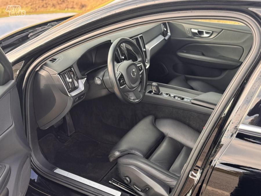 Volvo V60 2021 in Jonava, with an engine capacity of 2.00 L and mileage of 72 thousand km for 21499 €, photo 9 on AUTOMOTO.COM.LV