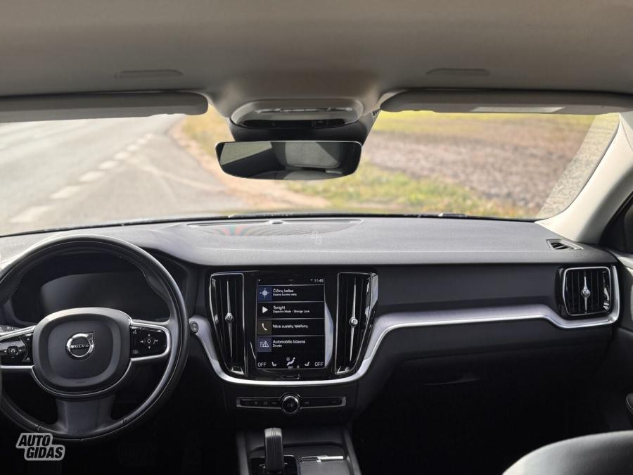 Volvo V60 2021 in Jonava, with an engine capacity of 2.00 L and mileage of 72 thousand km for 21499 €, photo 18 on AUTOMOTO.COM.LV