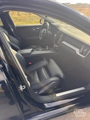 Volvo V60 2021 in Jonava, with an engine capacity of 2.00 L and mileage of 72 thousand km for 21499 €, photo 20 on AUTOMOTO.COM.LV