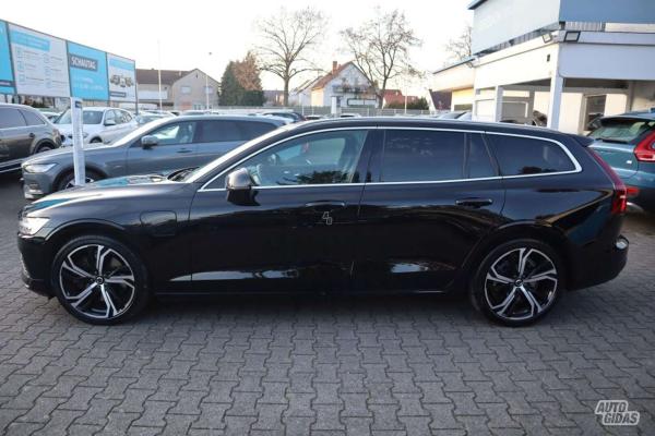 Volvo V60 2022 in Kaunas, with an engine capacity of 2.00 L and mileage of 87 thousand km for 32669 €, photo 10 on AUTOMOTO.COM.LV
