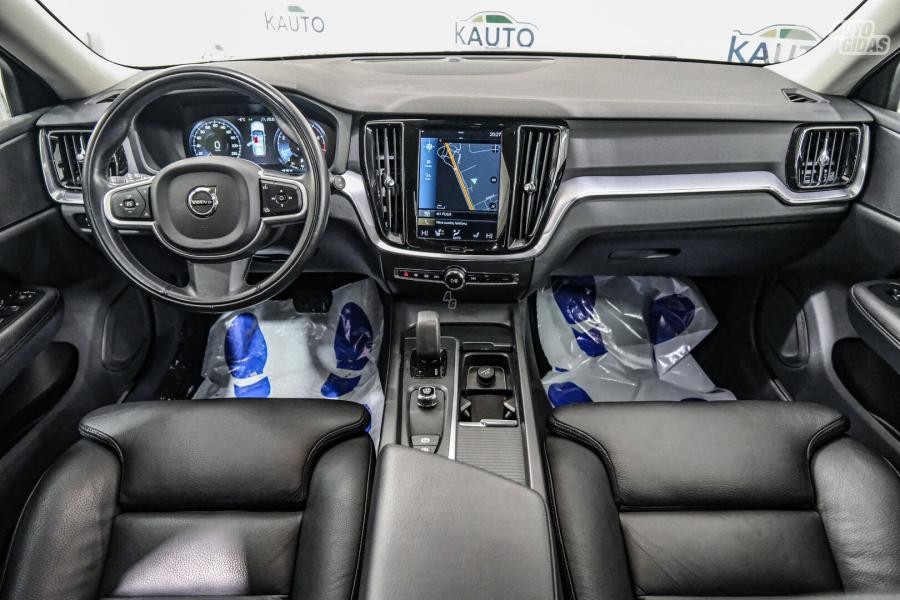 Volvo V60 2022 in Kaunas, with an engine capacity of 2.00 L and mileage of 255 thousand km for 16390 €, photo 8 on AUTOMOTO.COM.LV