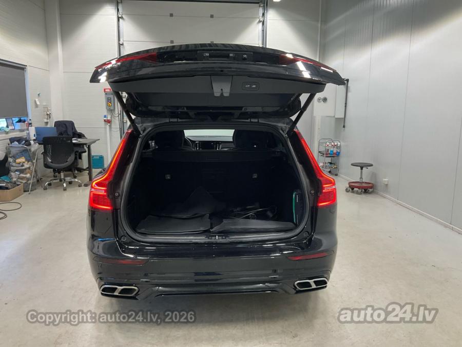 Volvo V60 2022 Tartu, ar dzinēja tilpumu 2.00 L un nobraukumu 203 tūkst. km par 20900 €, foto 13 vietnē AUTOMOTO.COM.LV