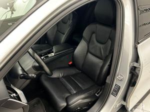 Volvo V60 2023 in Vilnius, with an engine capacity of 1.97 L and mileage of 173 thousand km for 26790 €, photo 6 on AUTOMOTO.COM.LV