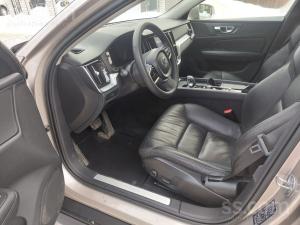 Volvo V60 2023 in Riga, with an engine capacity of 2.00 L and mileage of 0 thousand km for 35800 €, photo 6 on AUTOMOTO.COM.LV