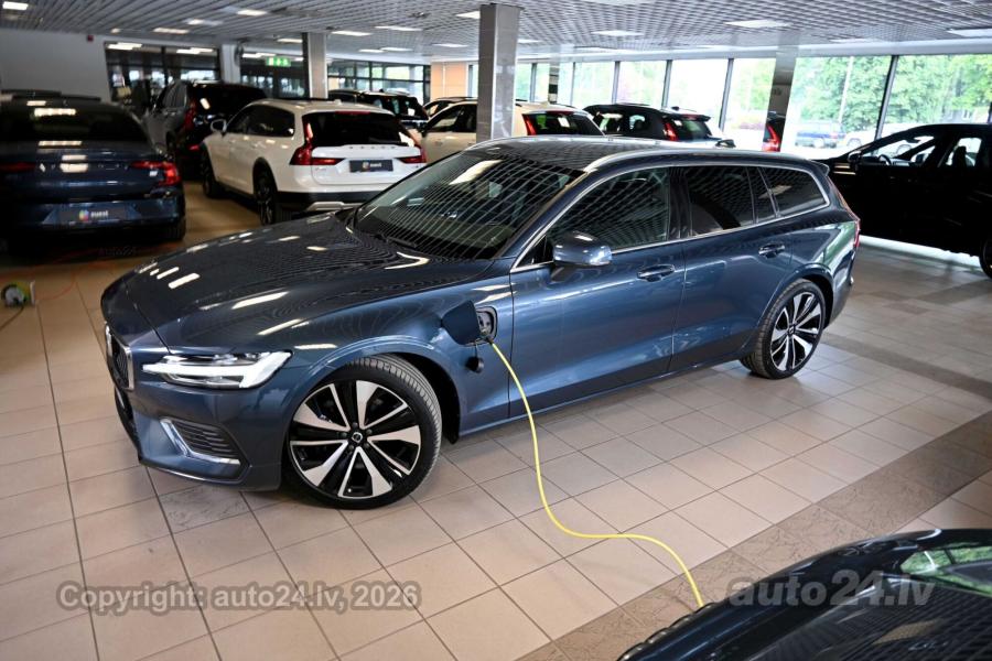 Volvo V60 2023 in Tallinn, with an engine capacity of 2.00 L and mileage of 85 thousand km for 34990 €, photo 7 on AUTOMOTO.COM.LV