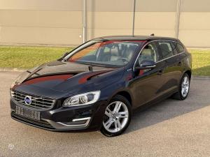 Violets Volvo V60 2016 Birštonas, ar dzinēja tilpumu 2.40 L un nobraukumu 232 tūkst. km par 7249 €, foto  vietnē AUTOMOTO.COM.LV