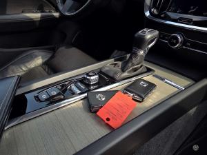 Фиолетовый Вольво B60 2018 в Таураге, объемом двигателя 1.97 л и пробегом 260 тыс. км за 13400 €, фото 21 на AUTOMOTO.COM.LV