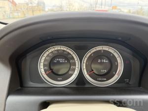 Белый Вольво B60 2012 в Рига, объемом двигателя 2.40 л и пробегом 194 тыс. км за 10900 €, фото 15 на AUTOMOTO.COM.LV