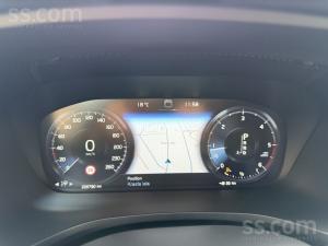 Balts Volvo V60 2019 Rēzekne, ar dzinēja tilpumu 2.00 L un nobraukumu 227 tūkst. km par 19990 €, foto 24 vietnē AUTOMOTO.COM.LV