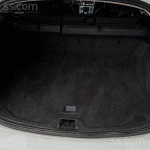 White Volvo V60 2013 in Riga, with an engine capacity of 2.00 L and mileage of 308 thousand km for 6000 €, photo 11 on AUTOMOTO.COM.LV