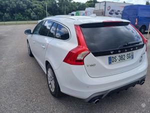 Белый Вольво B60 2015 в Таураге, объемом двигателя 2.00 л и пробегом 240 тыс. км за 5700 €, фото 5 на AUTOMOTO.COM.LV