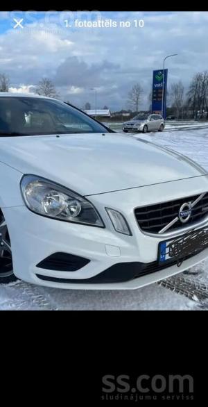 White Volvo V60 2011 in Tukums, with an engine capacity of 2.00 L and mileage of 258 thousand km for 6000 €, photo 4 on AUTOMOTO.COM.LV