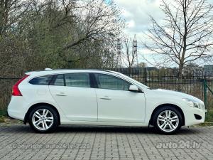 Balts Volvo V60 2011 Tartu, ar dzinēja tilpumu 1.60 L un nobraukumu 248 tūkst. km par 5990 €, foto 19 vietnē AUTOMOTO.COM.LV