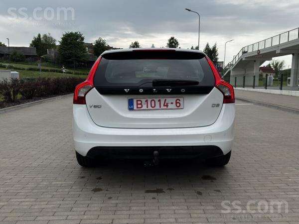 Белый Вольво B60 2011 в Резекне, объемом двигателя 2.00 л и пробегом 254 тыс. км за 5900 €, фото 6 на AUTOMOTO.COM.LV