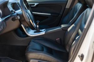Белый Вольво B60 2011 в Рига, объемом двигателя 1.60 л и пробегом 154 тыс. км за 7995 €, фото 23 на AUTOMOTO.COM.LV