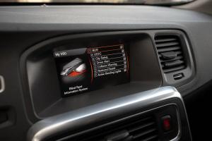 Белый Вольво B60 2011 в Елгава, объемом двигателя 2.00 л и пробегом 320 тыс. км за 7200 €, фото 22 на AUTOMOTO.COM.LV