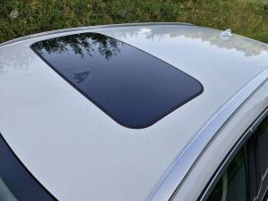 Balts Volvo V60 2011 Viļņa, ar dzinēja tilpumu 2.40 L un nobraukumu 275 tūkst. km par 6800 €, foto 9 vietnē AUTOMOTO.COM.LV