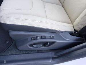 Balts Volvo V60 2011 Viļņa, ar dzinēja tilpumu 2.40 L un nobraukumu 275 tūkst. km par 6800 €, foto 20 vietnē AUTOMOTO.COM.LV