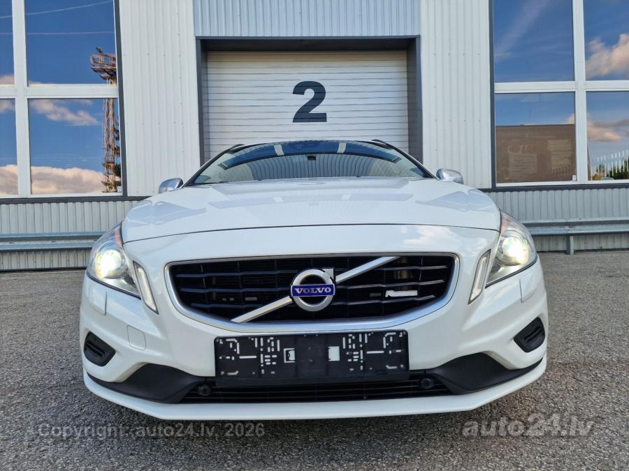 Balts Volvo V60 2011 Tartu, ar dzinēja tilpumu 1.60 L un nobraukumu 232 tūkst. km par 6890 €, foto 6 vietnē AUTOMOTO.COM.LV