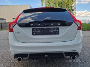 Balts Volvo V60 2011 Tartu, ar dzinēja tilpumu 1.60 L un nobraukumu 232 tūkst. km par 6890 €, foto 9 vietnē AUTOMOTO.COM.LV