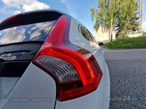 Balts Volvo V60 2011 Tartu, ar dzinēja tilpumu 1.60 L un nobraukumu 232 tūkst. km par 6890 €, foto 11 vietnē AUTOMOTO.COM.LV