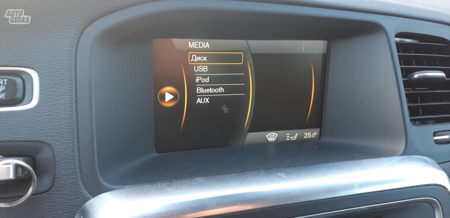 Balts Volvo V60 2011 Jonava, ar dzinēja tilpumu 2.00 L un nobraukumu 305 tūkst. km par 5300 €, foto 13 vietnē AUTOMOTO.COM.LV