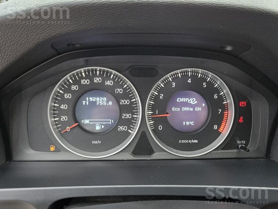 Белый Вольво B60 2011 в Кулдига, объемом двигателя 1.60 л и пробегом 193 тыс. км за 5300 €, фото 10 на AUTOMOTO.COM.LV