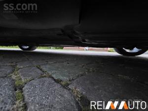 Balts Volvo V60 2011 Rīga, ar dzinēja tilpumu 2.00 L un nobraukumu 221 tūkst. km par 6950 €, foto 44 vietnē AUTOMOTO.COM.LV