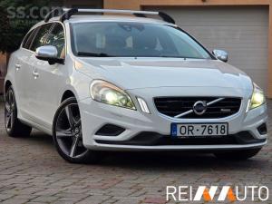 Balts Volvo V60 2011 Rīga, ar dzinēja tilpumu 2.00 L un nobraukumu 221 tūkst. km par 6950 €, foto 8 vietnē AUTOMOTO.COM.LV