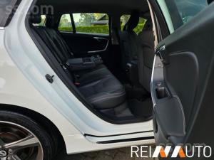 Balts Volvo V60 2011 Rīga, ar dzinēja tilpumu 2.00 L un nobraukumu 221 tūkst. km par 6950 €, foto 15 vietnē AUTOMOTO.COM.LV