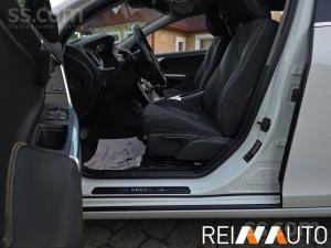 Balts Volvo V60 2011 Rīga, ar dzinēja tilpumu 2.00 L un nobraukumu 221 tūkst. km par 6950 €, foto 27 vietnē AUTOMOTO.COM.LV