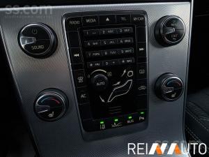 Balts Volvo V60 2011 Rīga, ar dzinēja tilpumu 2.00 L un nobraukumu 221 tūkst. km par 6950 €, foto 31 vietnē AUTOMOTO.COM.LV