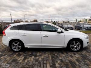 Balts Volvo V60 2012 Šauļi, ar dzinēja tilpumu 1.60 L un nobraukumu 228 tūkst. km par 5650 €, foto 8 vietnē AUTOMOTO.COM.LV