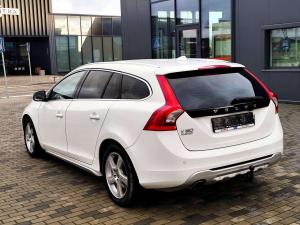 Balts Volvo V60 2012 Šauļi, ar dzinēja tilpumu 1.56 L un nobraukumu 228 tūkst. km par 6200 €, foto 7 vietnē AUTOMOTO.COM.LV