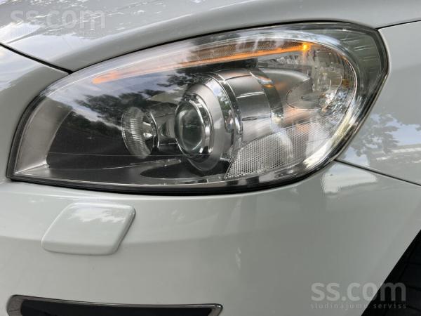 Белый Вольво B60 2012 в Рига, объемом двигателя 2.00 л и пробегом 0 тыс. км за 5950 €, фото 5 на AUTOMOTO.COM.LV