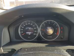 Balts Volvo V60 2012 Rīga, ar dzinēja tilpumu 1.60 L un nobraukumu 243 tūkst. km par 4950 €, foto 13 vietnē AUTOMOTO.COM.LV