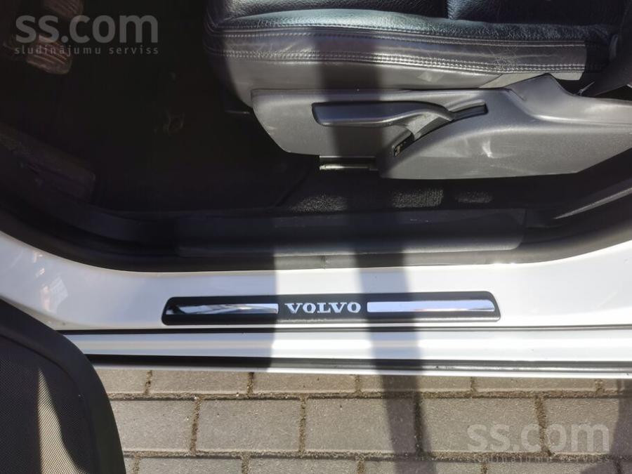 Balts Volvo V60 2012 Rīga, ar dzinēja tilpumu 1.60 L un nobraukumu 243 tūkst. km par 4950 €, foto 18 vietnē AUTOMOTO.COM.LV