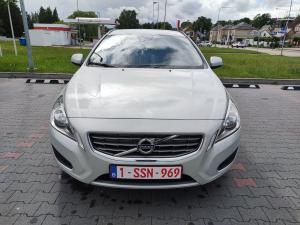 Белый Вольво B60 2012 в Вильнюс, объемом двигателя 1.60 л и пробегом 212 тыс. км за 5400 €, фото 4 на AUTOMOTO.COM.LV