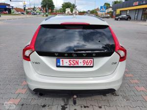 Белый Вольво B60 2012 в Вильнюс, объемом двигателя 1.60 л и пробегом 212 тыс. км за 5400 €, фото 6 на AUTOMOTO.COM.LV