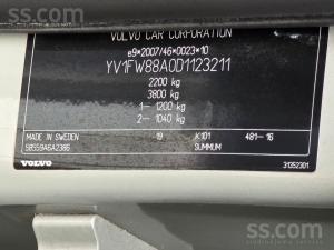 White Volvo V60 2012 in Riga, with an engine capacity of 2.00 L and mileage of 292 thousand km for 6350 €, photo 34 on AUTOMOTO.COM.LV