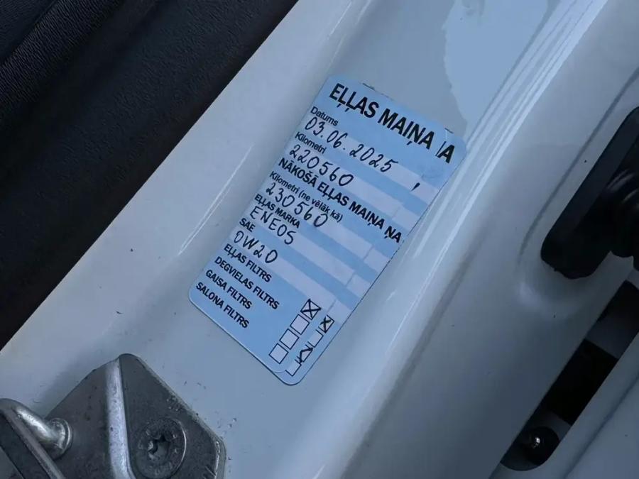 Белый Вольво B60 2012 в Юрмала, объемом двигателя 2.00 л и пробегом 221 тыс. км за 7390 €, фото 29 на AUTOMOTO.COM.LV