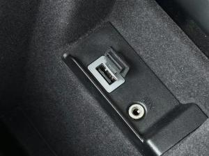 Белый Вольво B60 2012 в Юрмала, объемом двигателя 2.00 л и пробегом 221 тыс. км за 7390 €, фото 33 на AUTOMOTO.COM.LV