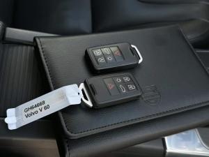 Белый Вольво B60 2012 в Юрмала, объемом двигателя 2.00 л и пробегом 221 тыс. км за 7390 €, фото 35 на AUTOMOTO.COM.LV