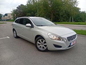 Белый Вольво B60 2012 в Вильнюс, объемом двигателя 1.60 л и пробегом 212 тыс. км за 5500 €, фото 4 на AUTOMOTO.COM.LV