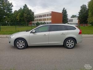 Белый Вольво B60 2012 в Вильнюс, объемом двигателя 1.60 л и пробегом 212 тыс. км за 5500 €, фото 8 на AUTOMOTO.COM.LV