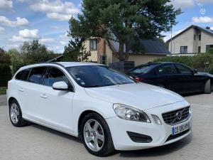 Белый Вольво B60 2012 в Ионава, объемом двигателя 1.98 л и пробегом 309 тыс. км за 5650 €, фото 4 на AUTOMOTO.COM.LV