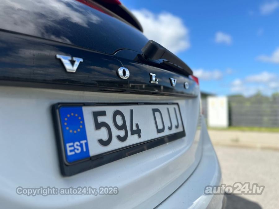 Белый Вольво B60 2012 в Таллин, объемом двигателя 1.60 л и пробегом 315 тыс. км за 5999 €, фото 24 на AUTOMOTO.COM.LV