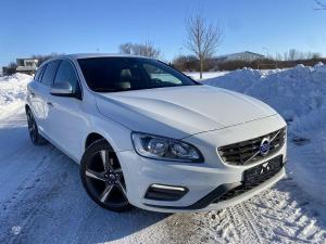 Balts Volvo V60 2013 Šauļi, ar dzinēja tilpumu 2.00 L un nobraukumu 310 tūkst. km par 7650 €, foto  vietnē AUTOMOTO.COM.LV